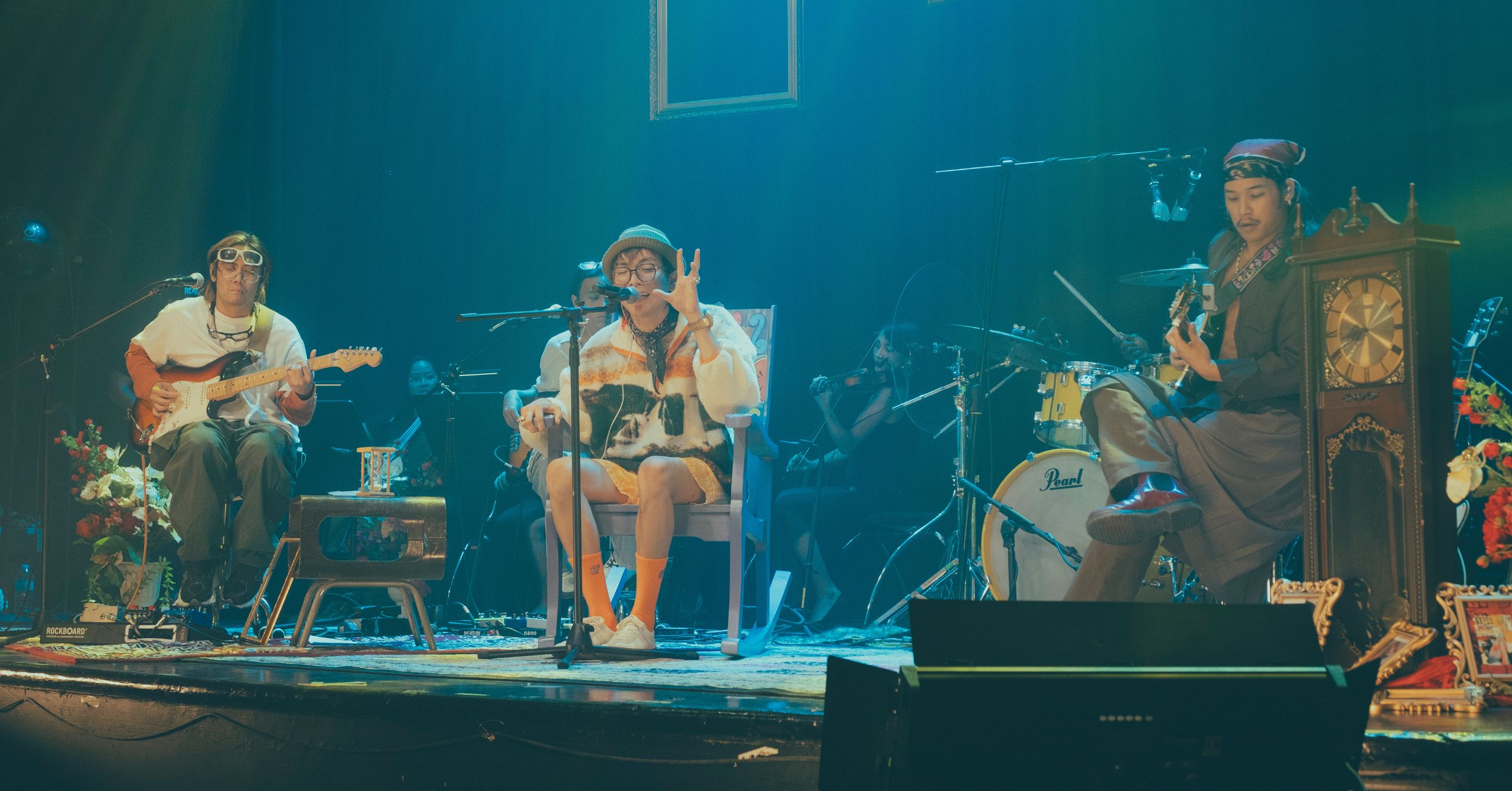 Dilaw Releases Live Album Of Exclusive Teatrino Performance