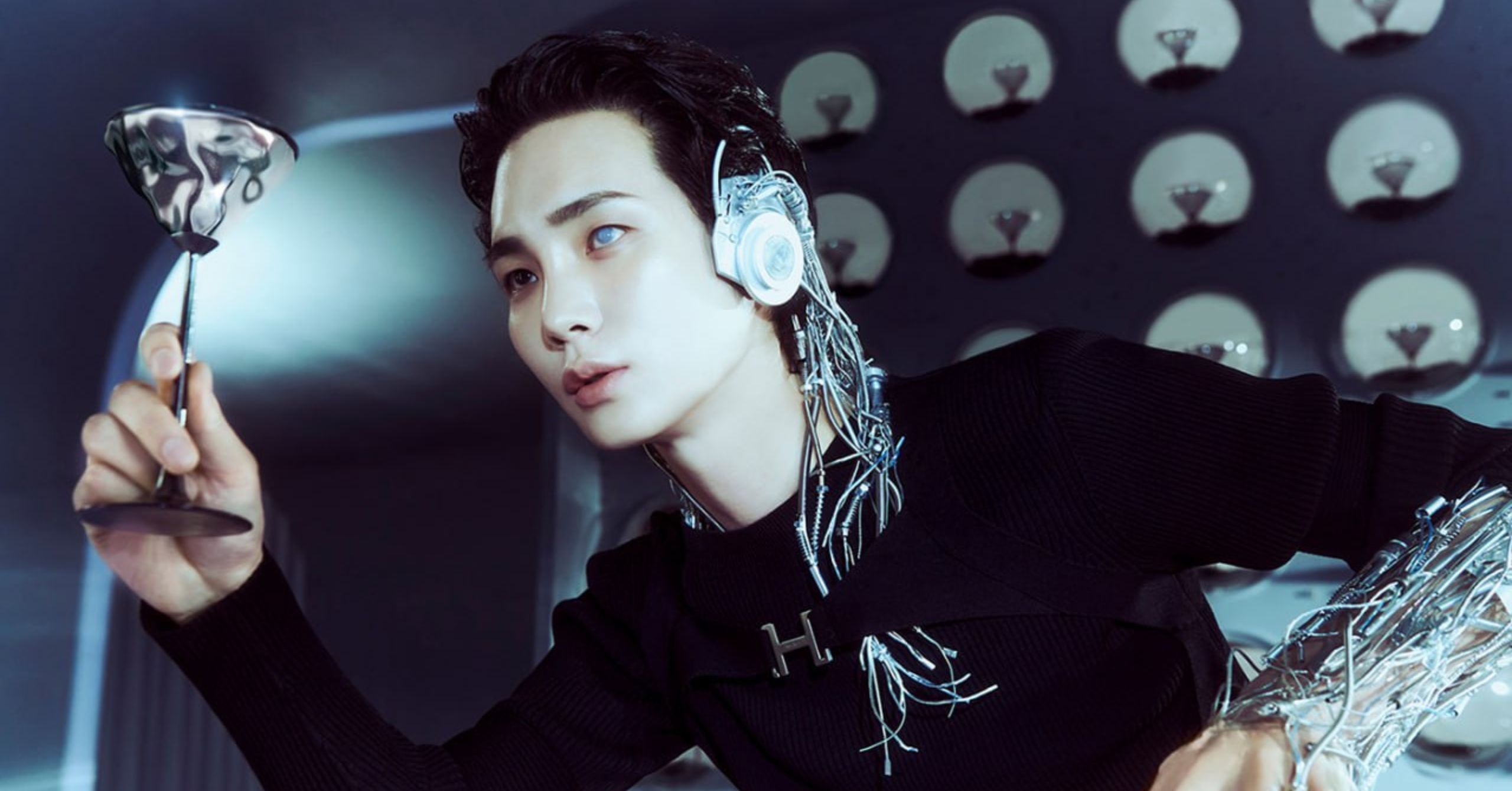 SHINee's Key Releases New Mini-Album, 'Pleasure Shop'