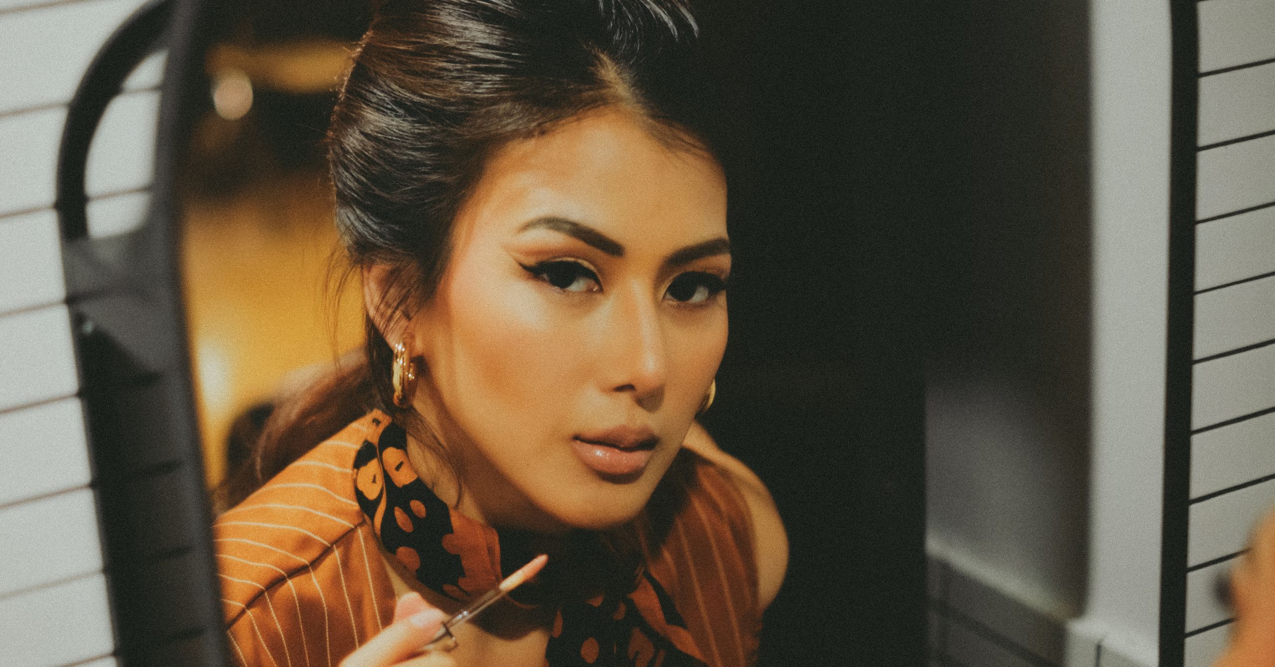 Alex Gonzaga Signs Recording Deal With O/C Records